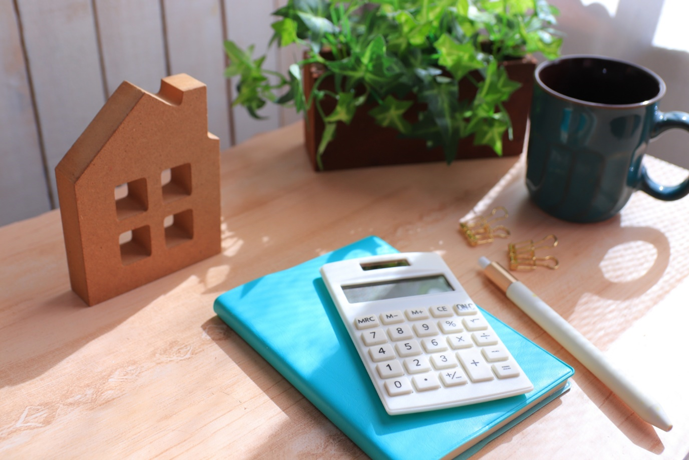 住宅ローンは頭金なしで契約可能？注意点や返済額の違いを解説 | AVANTIAコラム